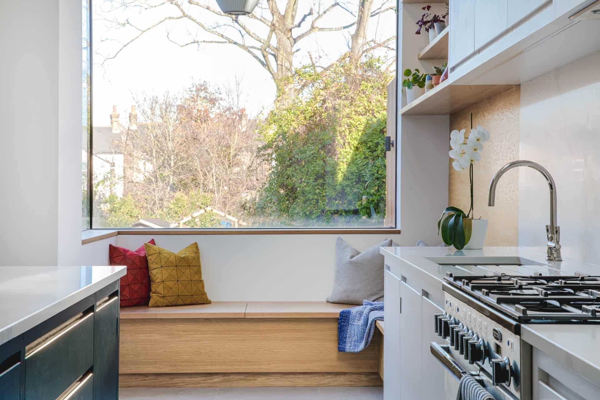 5 Bespoke Kitchen Bench Seating Ideas - Sustainable Kitchens