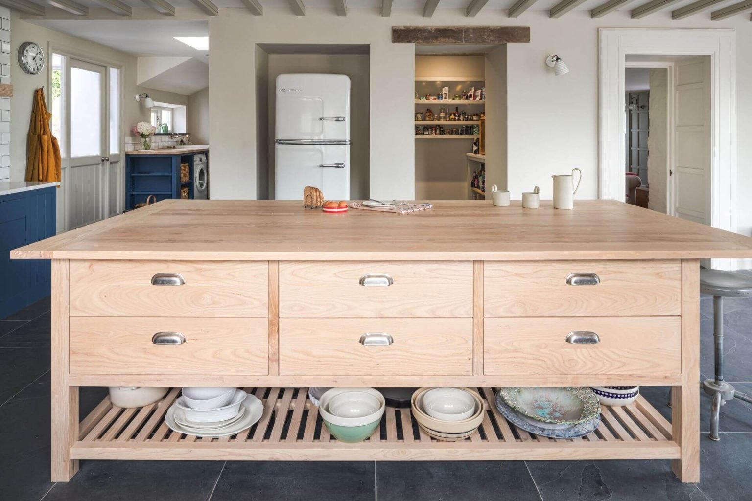 Kitchen Island Units We Love - Sustainable Kitchen